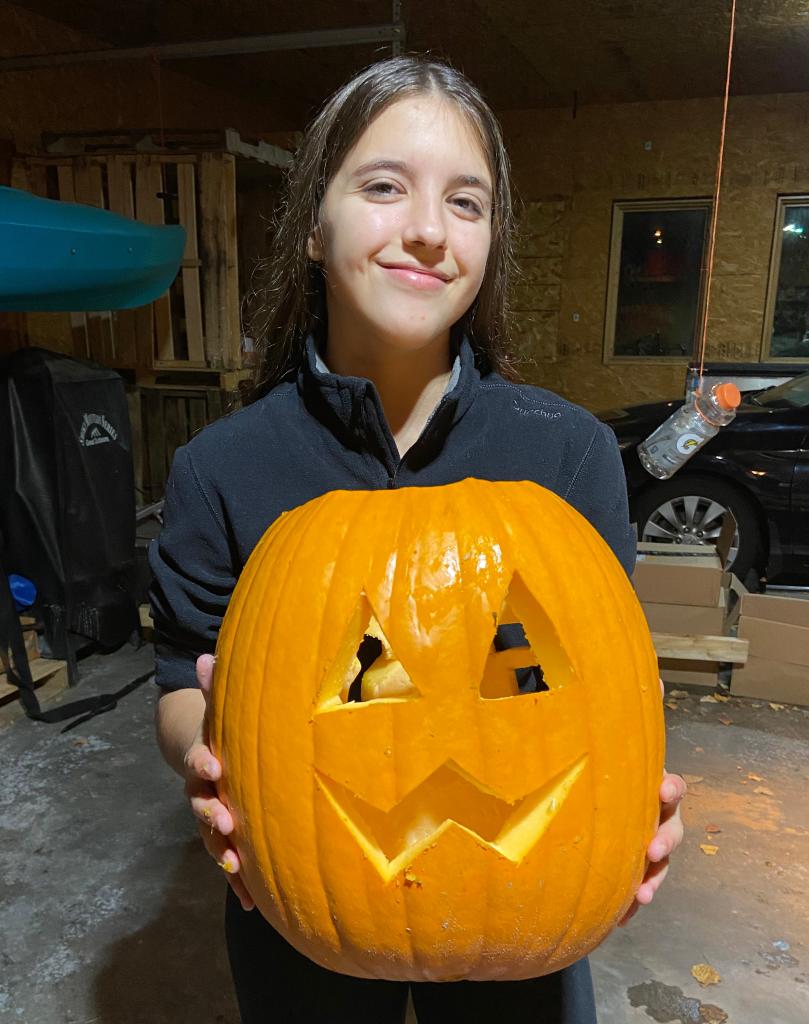 2022 Pumpkin Carving Contest - Premier Community Bank